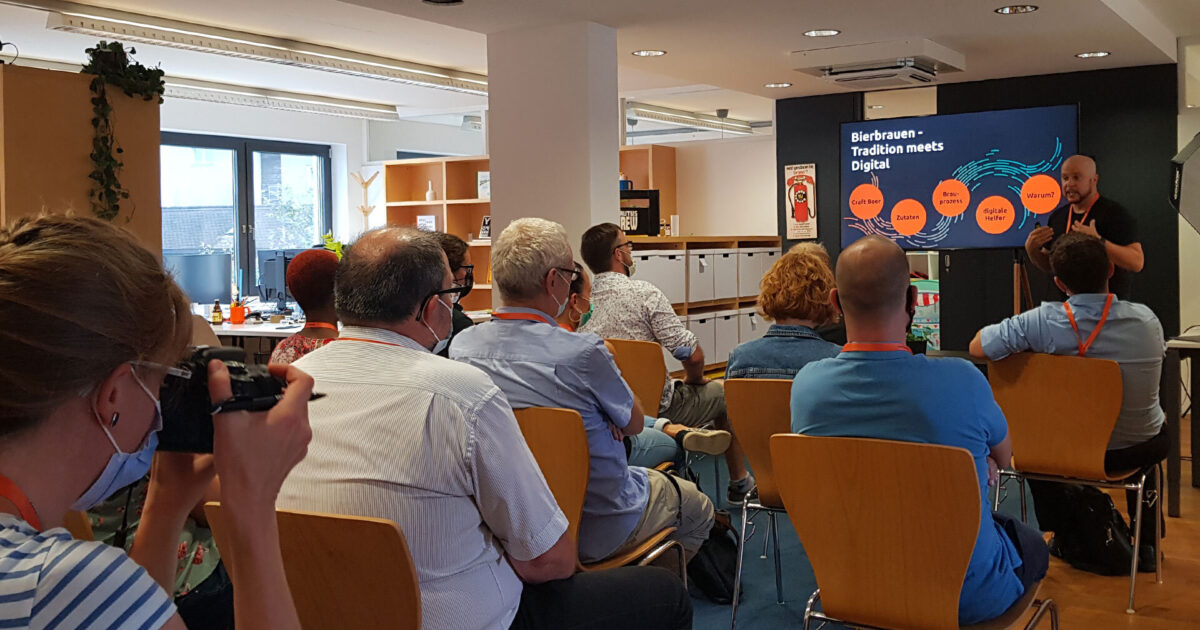 BINARY one | News: Der BINARY talk hat erfolgreich stattgefunden